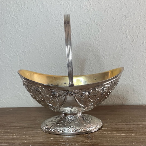 Accents | Corbell Co Silver Plated Oval Basket Handle Embossed Design ...